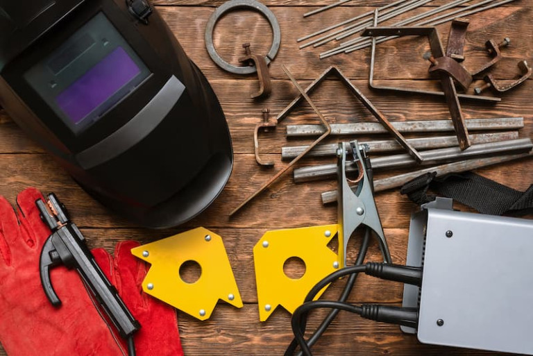 Best Practices and Tips for Handling and Disposing of Metal Waste